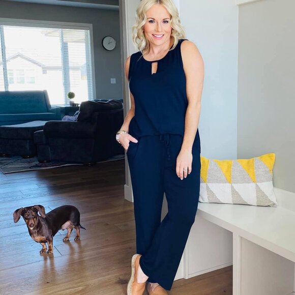 CAbi | Pants & Jumpsuits | Cabi 5954 Summer Jumpsuit Navy Spring 22 ...